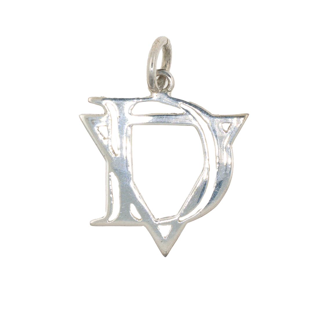 Dije Alfabeto Triangular Personalizado en Plata 925 | Red Prey Jewelry ...
